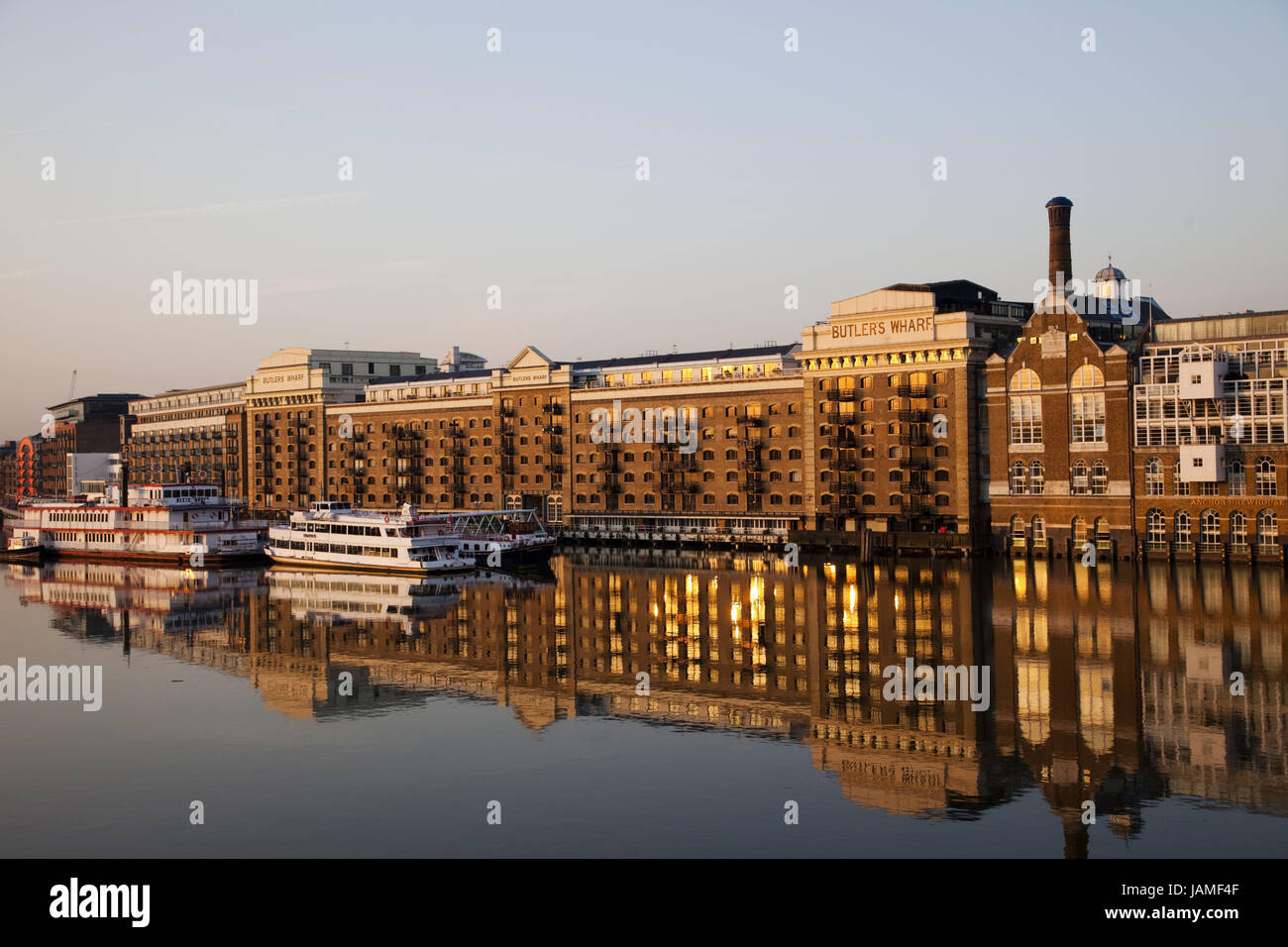 Butlers landing hi-res stock photography and images - Alamy