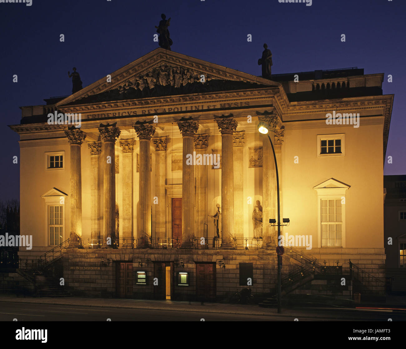 Germany,Berlin,German opera 'under the lime-trees' Stock Photo - Alamy