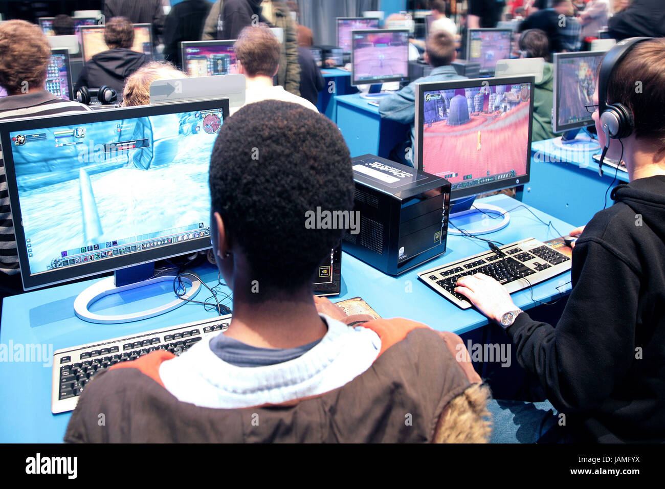 War games computer hi-res stock photography and images - Alamy