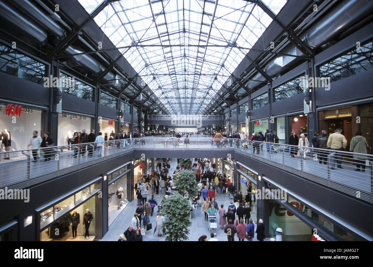 Food halls hi-res stock photography and images - Alamy