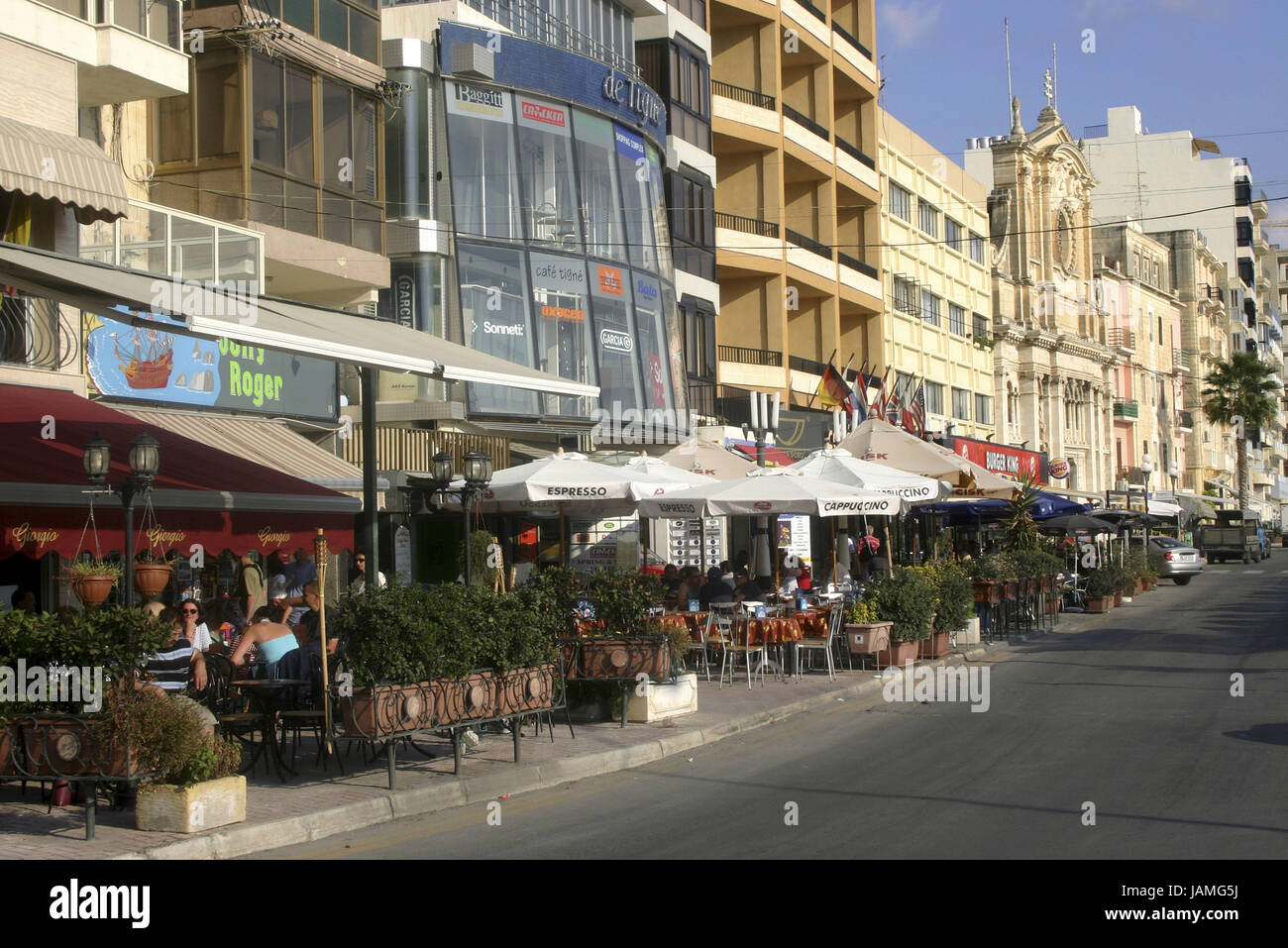 Sliema cafe hi-res stock photography and images - Alamy