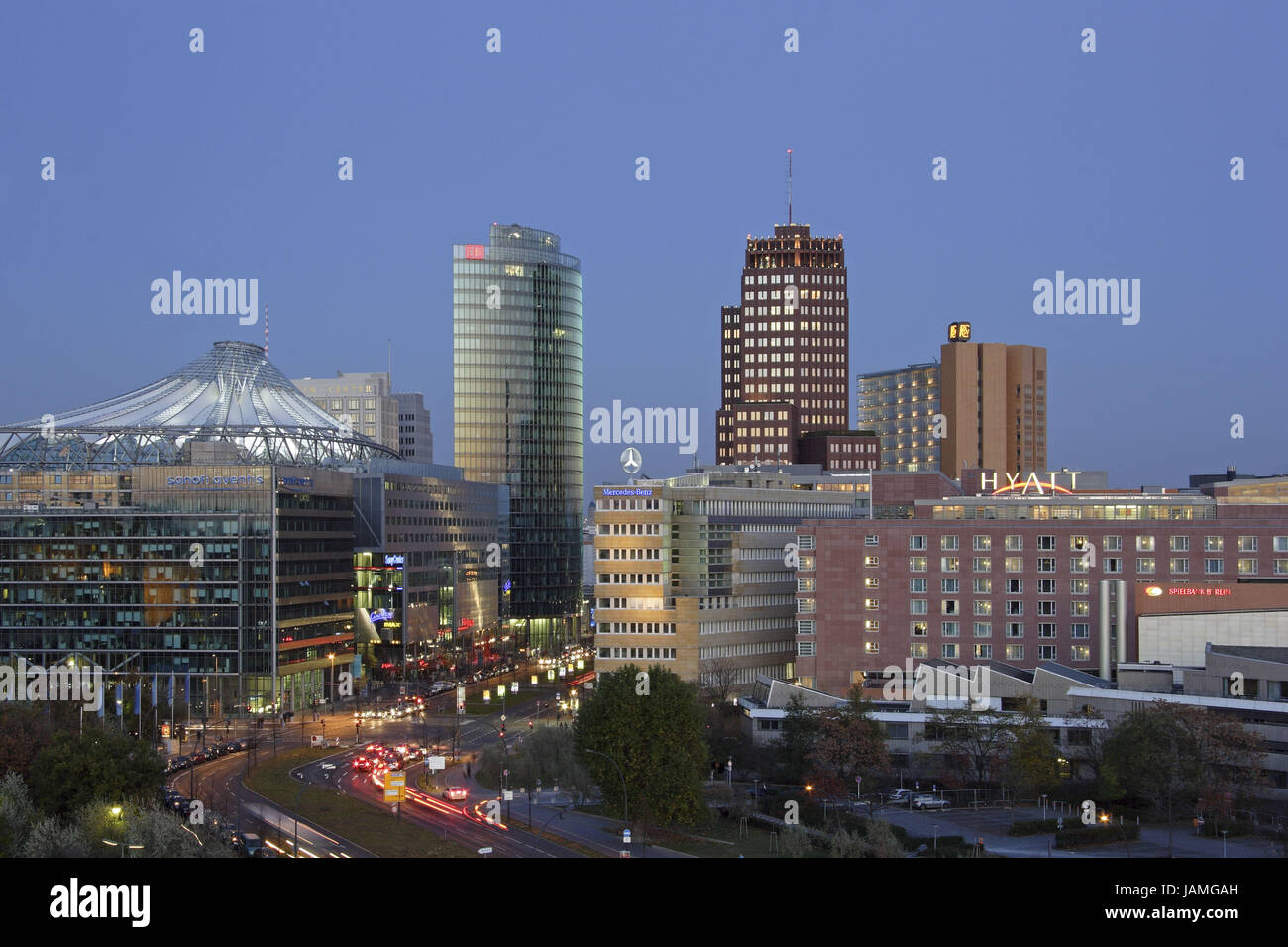 Berlin at night from space hi-res stock photography and images - Alamy