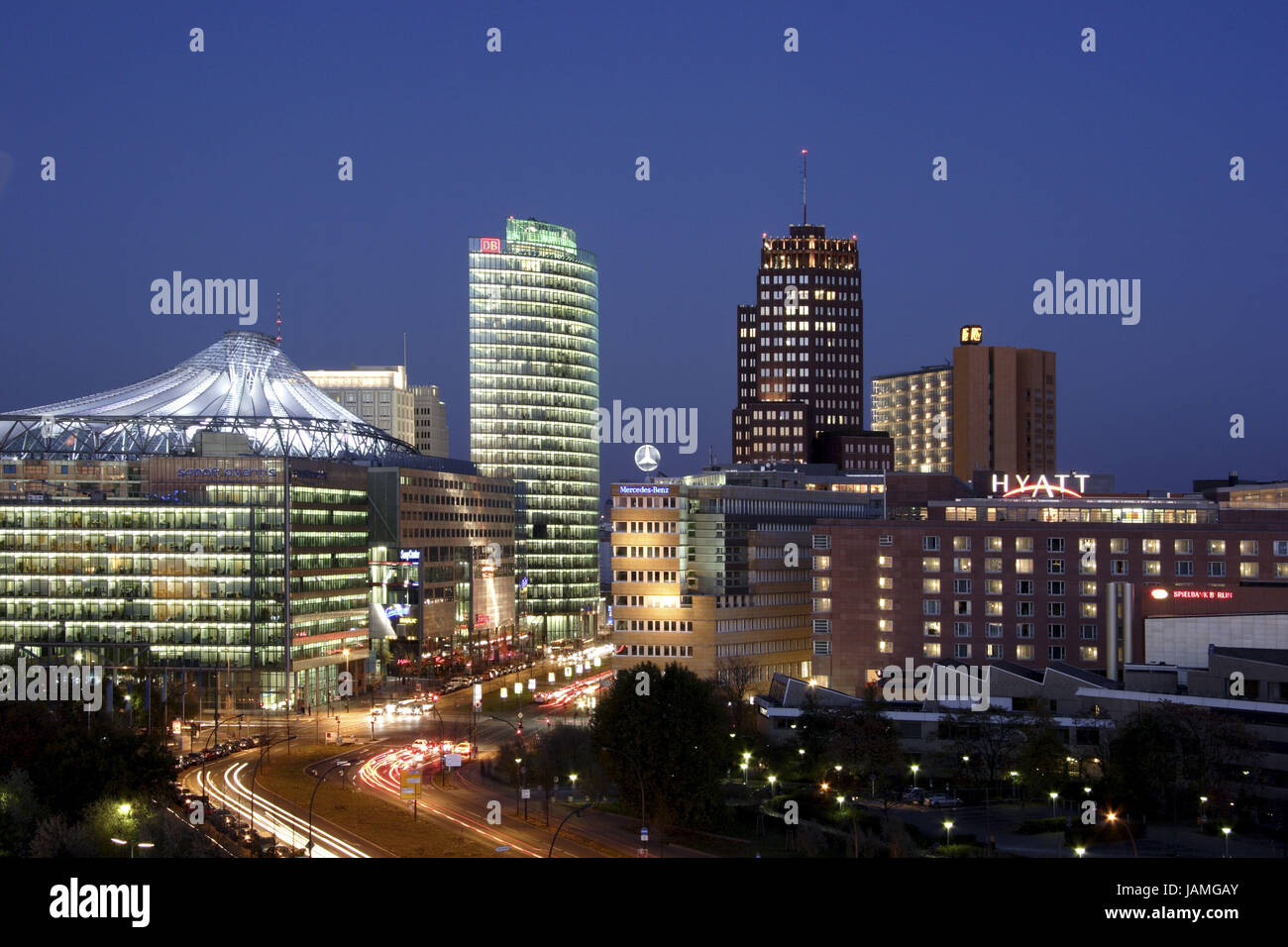 Berlin at night from space hi-res stock photography and images - Alamy