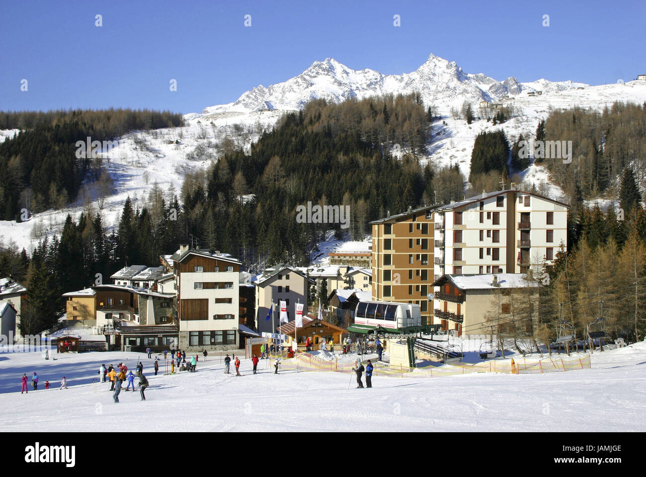 Madesimo italy ski hi-res stock photography and images - Alamy