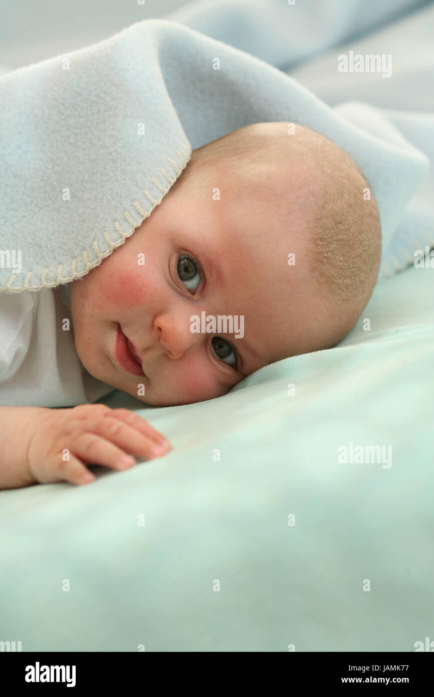 Baby crust hi-res stock photography and images - Alamy