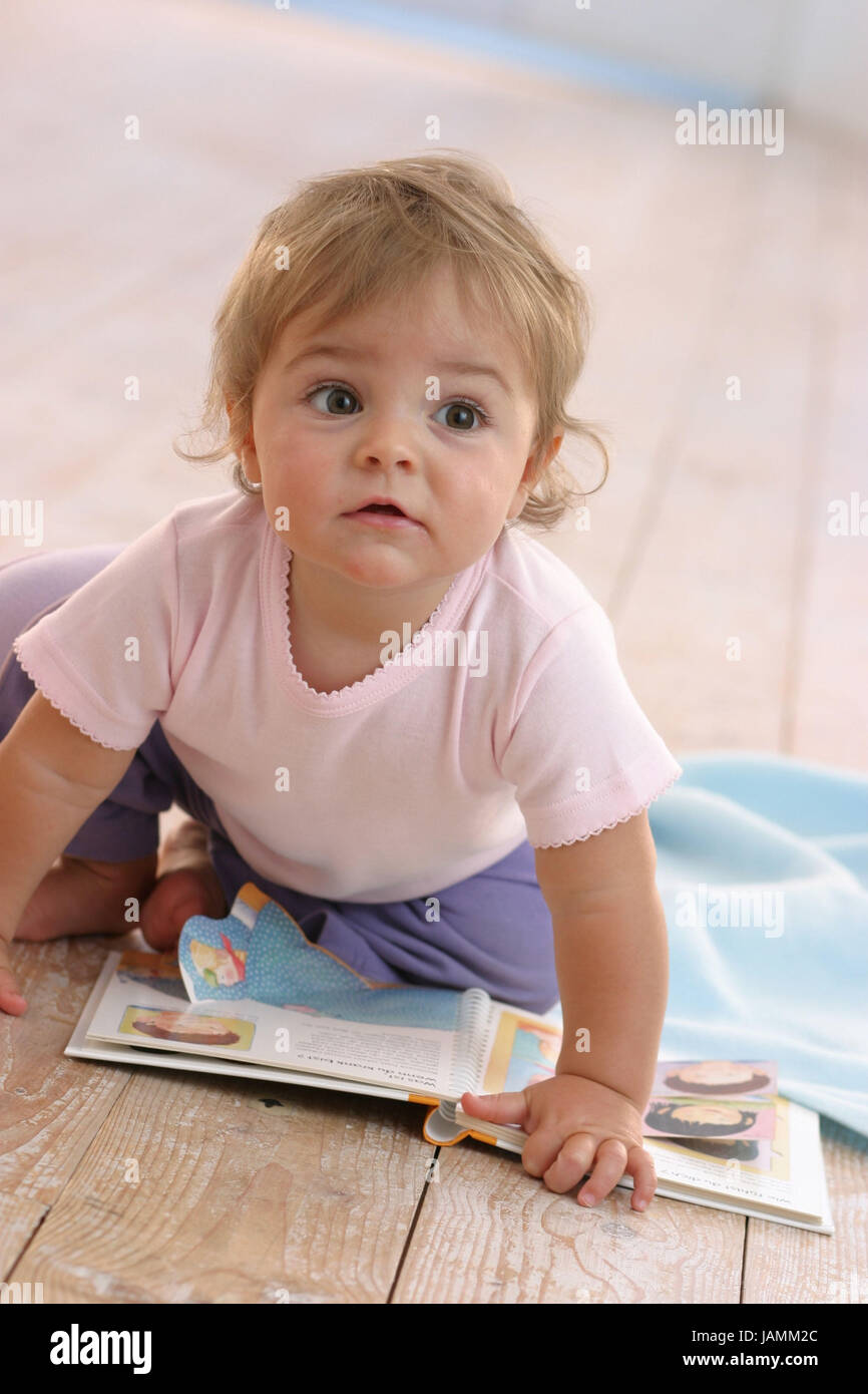 Child play book hi-res stock photography and images - Alamy