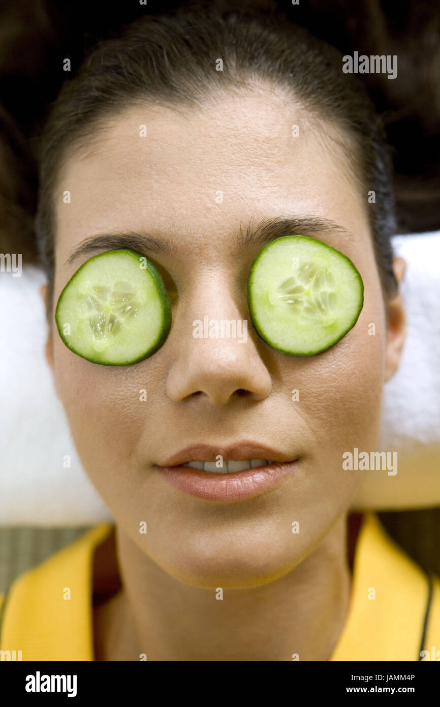 Eyes folds hi-res stock photography and images - Alamy