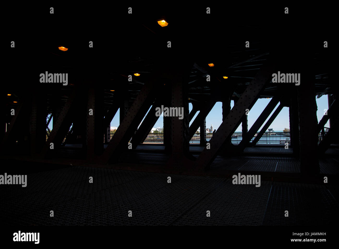 Chicago bridge hi-res stock photography and images - Alamy