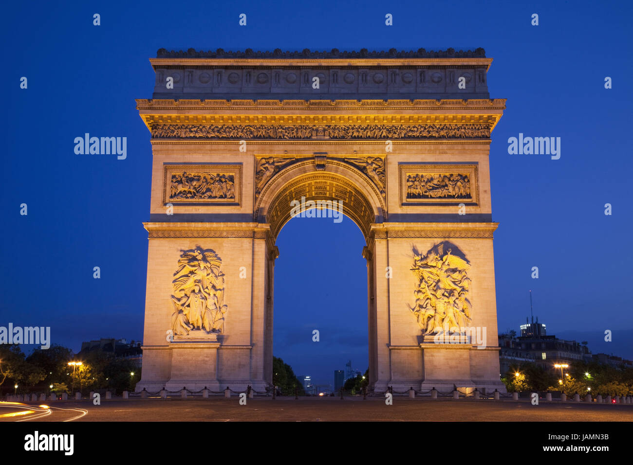 France,Paris,Arc de Triomphe,illuminateds,at night Stock Photo - Alamy
