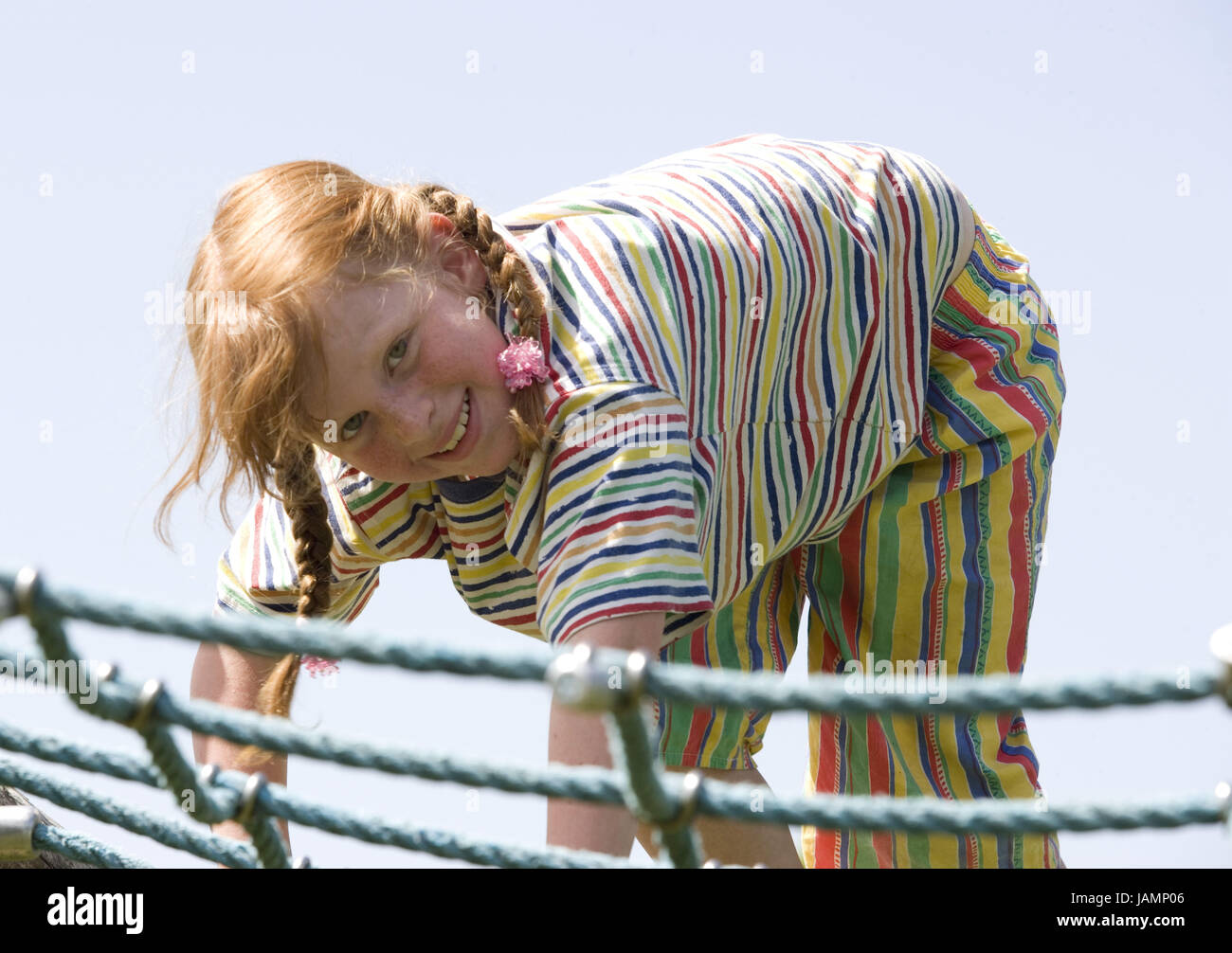 Climbing frame play hi-res stock photography and images - Alamy