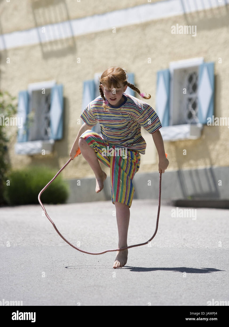 Seilhupfen hi-res stock photography and images - Alamy