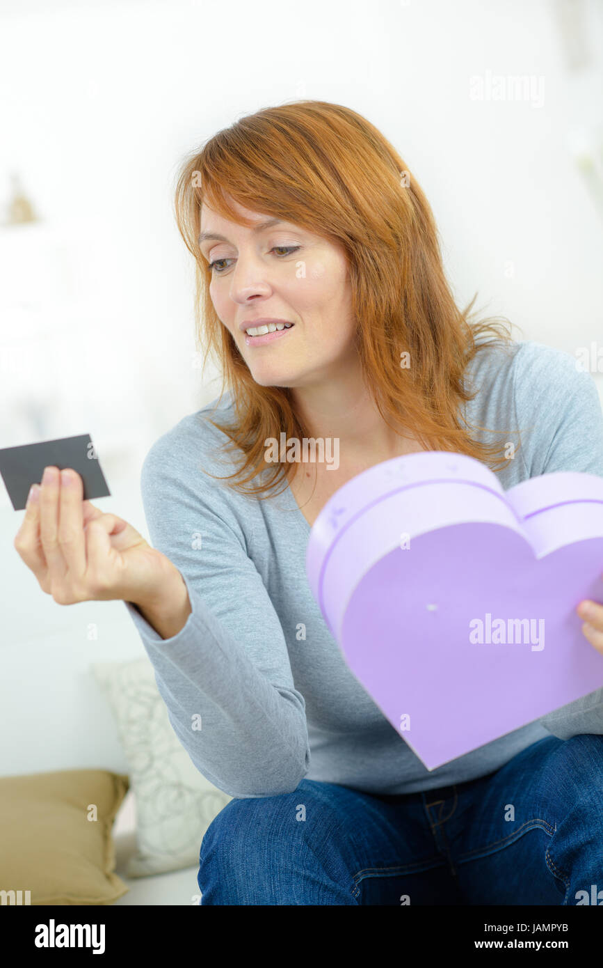 Woman heart box chocolates hi-res stock photography and images - Alamy