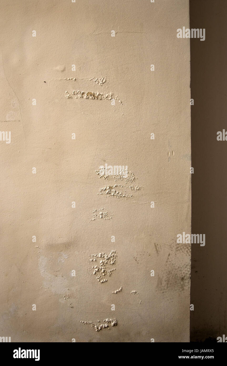 Dirt corner hi-res stock photography and images - Alamy