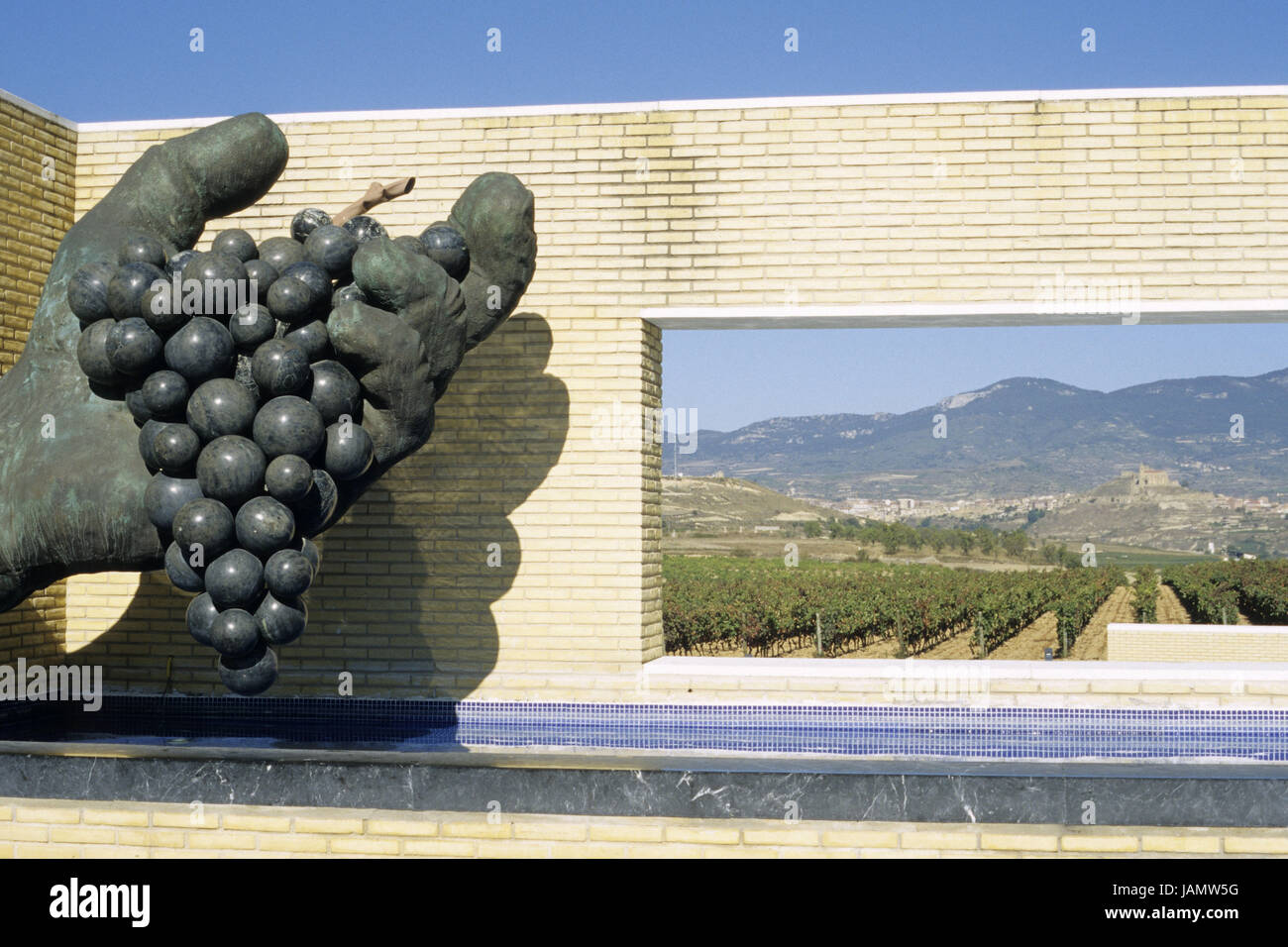 Bodegas dinastia vivanco hi-res stock photography and images - Alamy