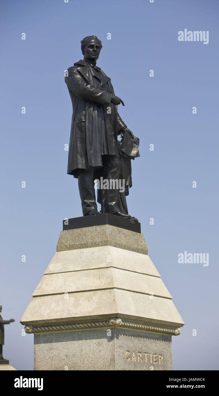 George etienne cartier statue hi-res stock photography and images - Alamy
