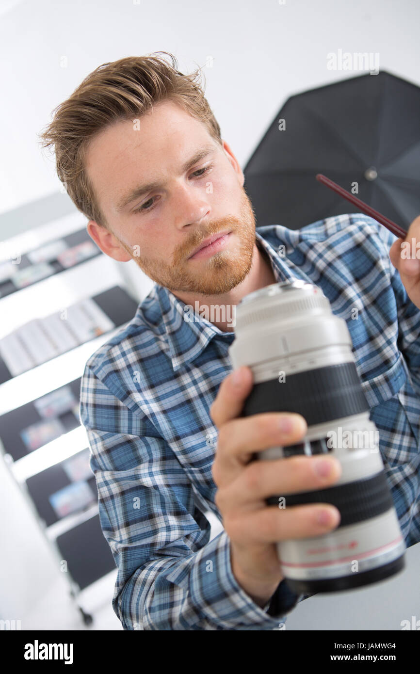 lens photographer work place Stock Photo - Alamy