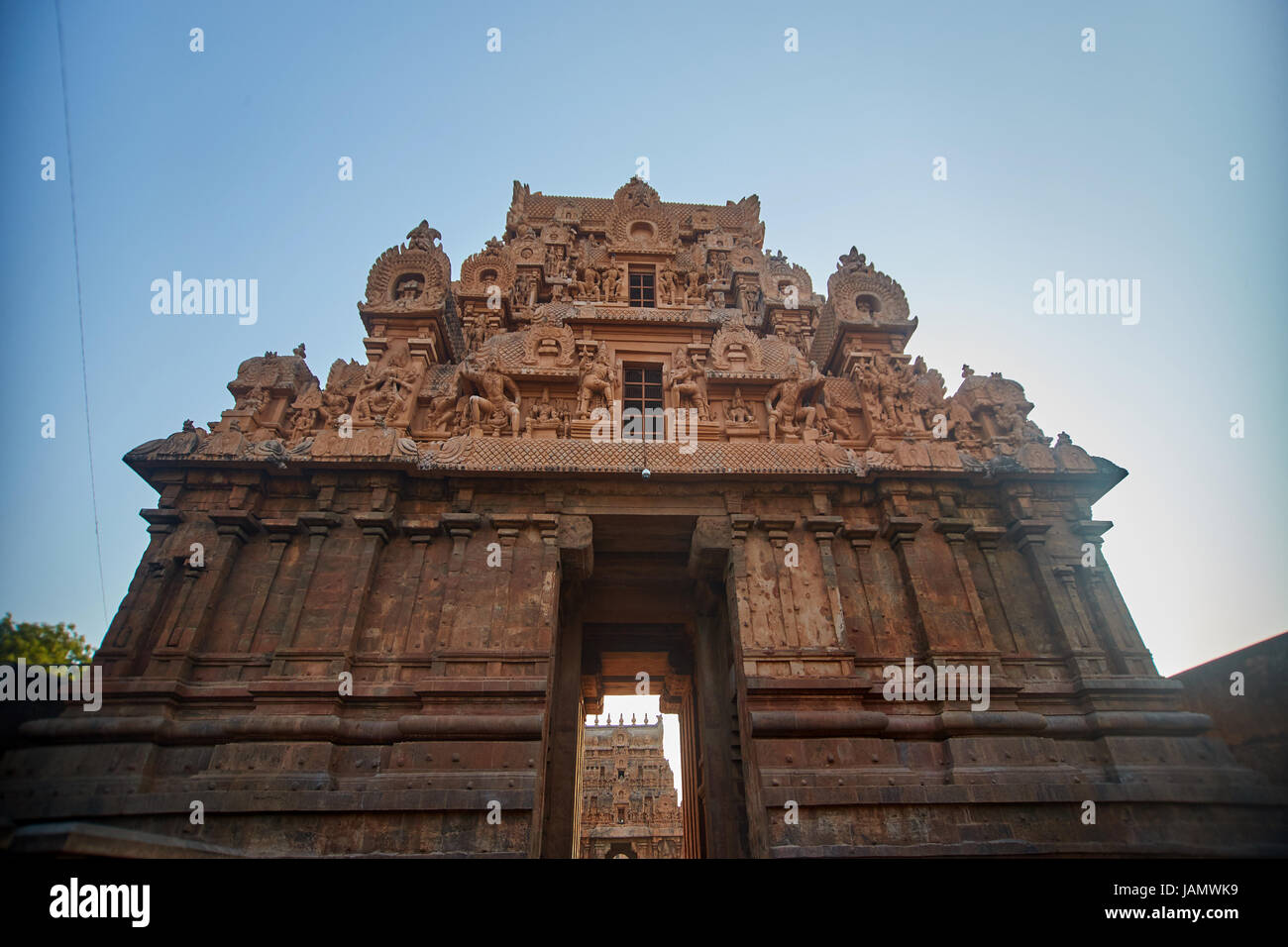 Sculpture brihadeeswarar temple in thanjavur hi-res stock photography ...