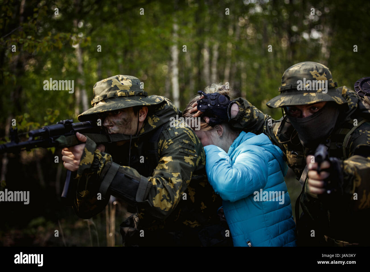 Combat rescue officer hi-res stock photography and images - Alamy