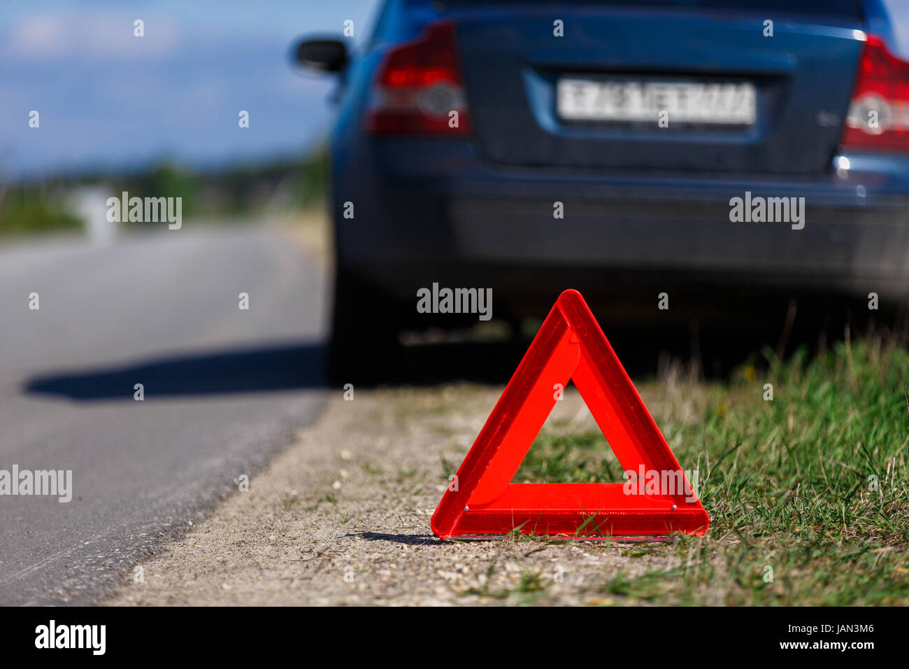 Tow triangle hi-res stock photography and images - Alamy