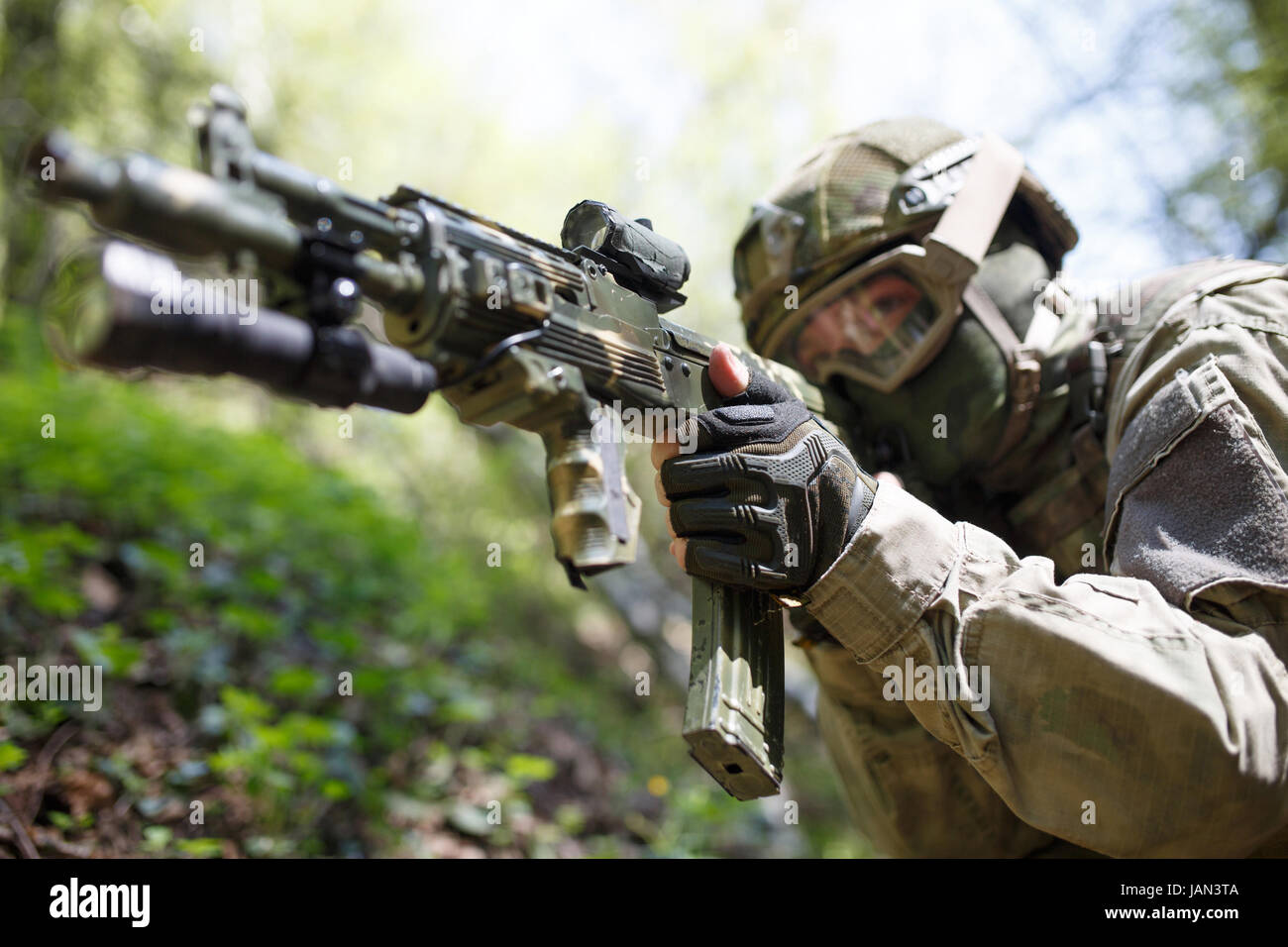 Scout sniper team hi-res stock photography and images - Alamy