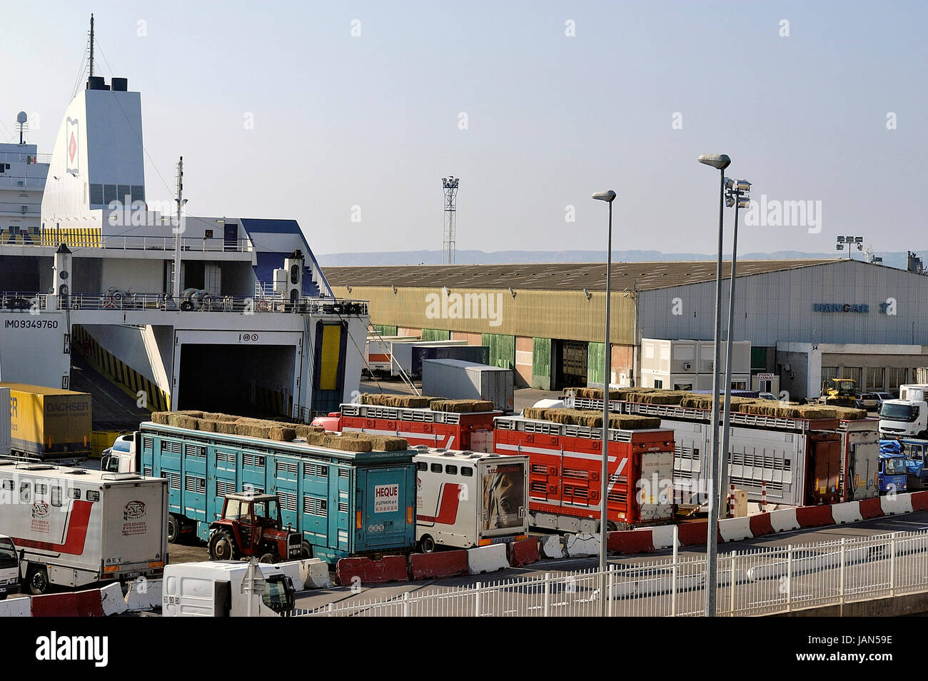 Fos sur mer port hi-res stock photography and images - Alamy