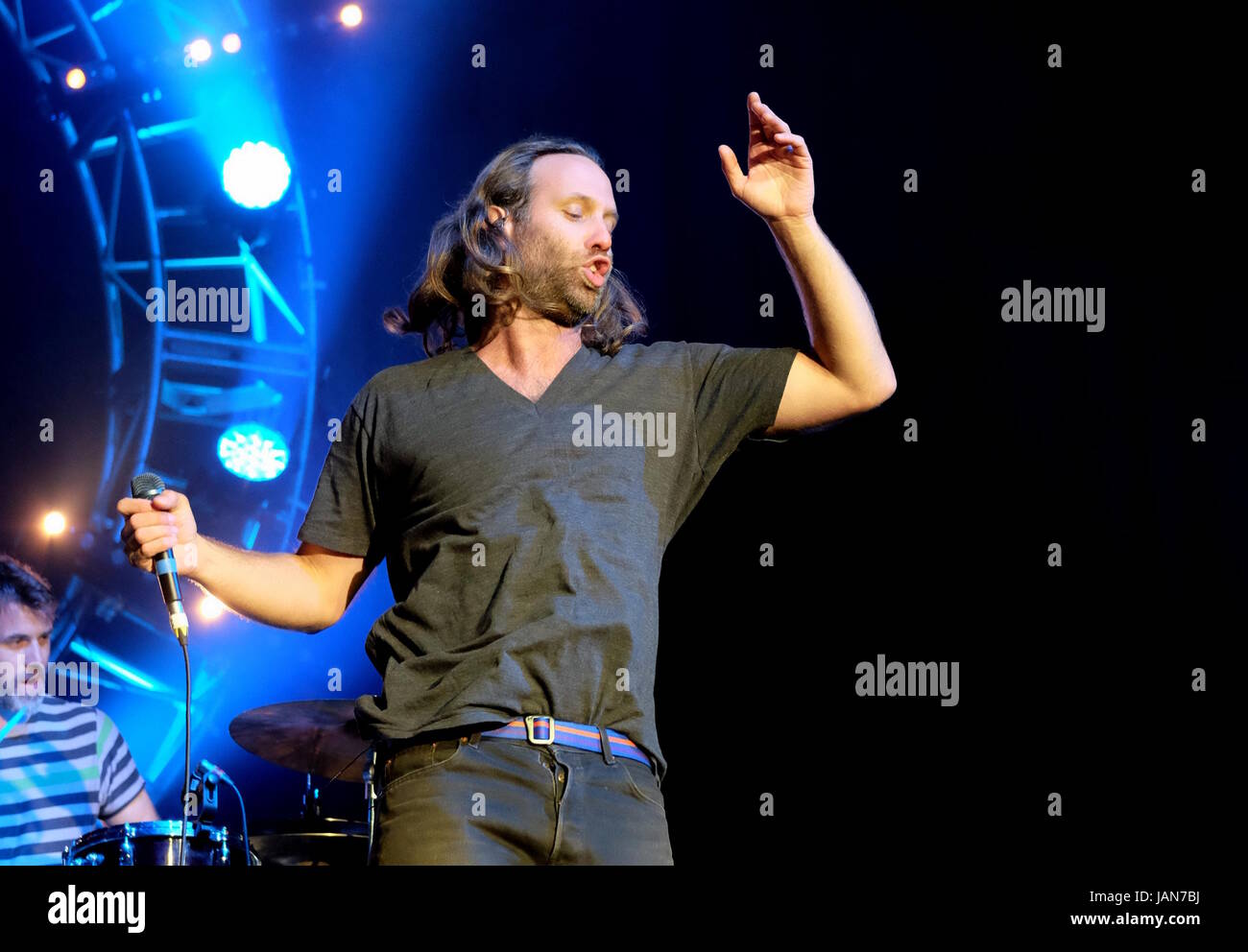 Gary Stringer with Reef band at Isle of Wight Festival June 12 2016 ...