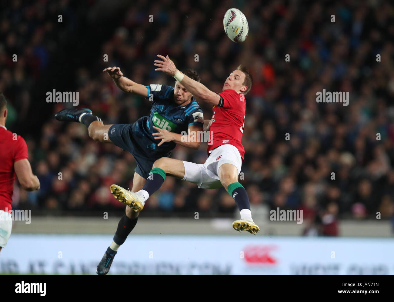 Sin logos hi-res stock photography and images - Alamy