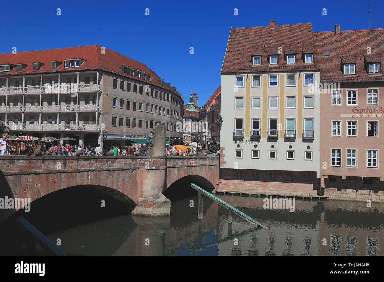Nuremberg, bridge Museumsbruecke crossing river Pegnitz, Middle ...