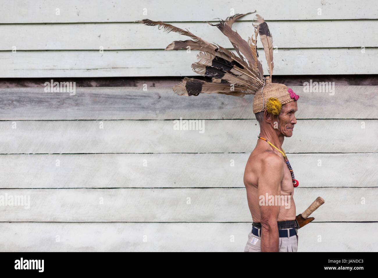 Kelabit tribe hi-res stock photography and images - Alamy