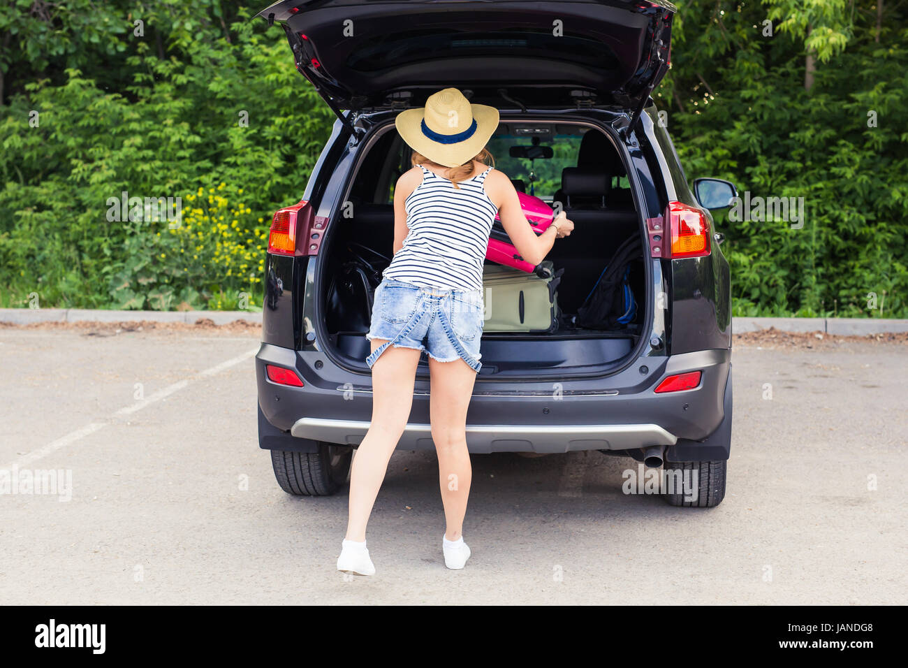 Vacation, travelling - woman ready for the travel for summer vacation ...