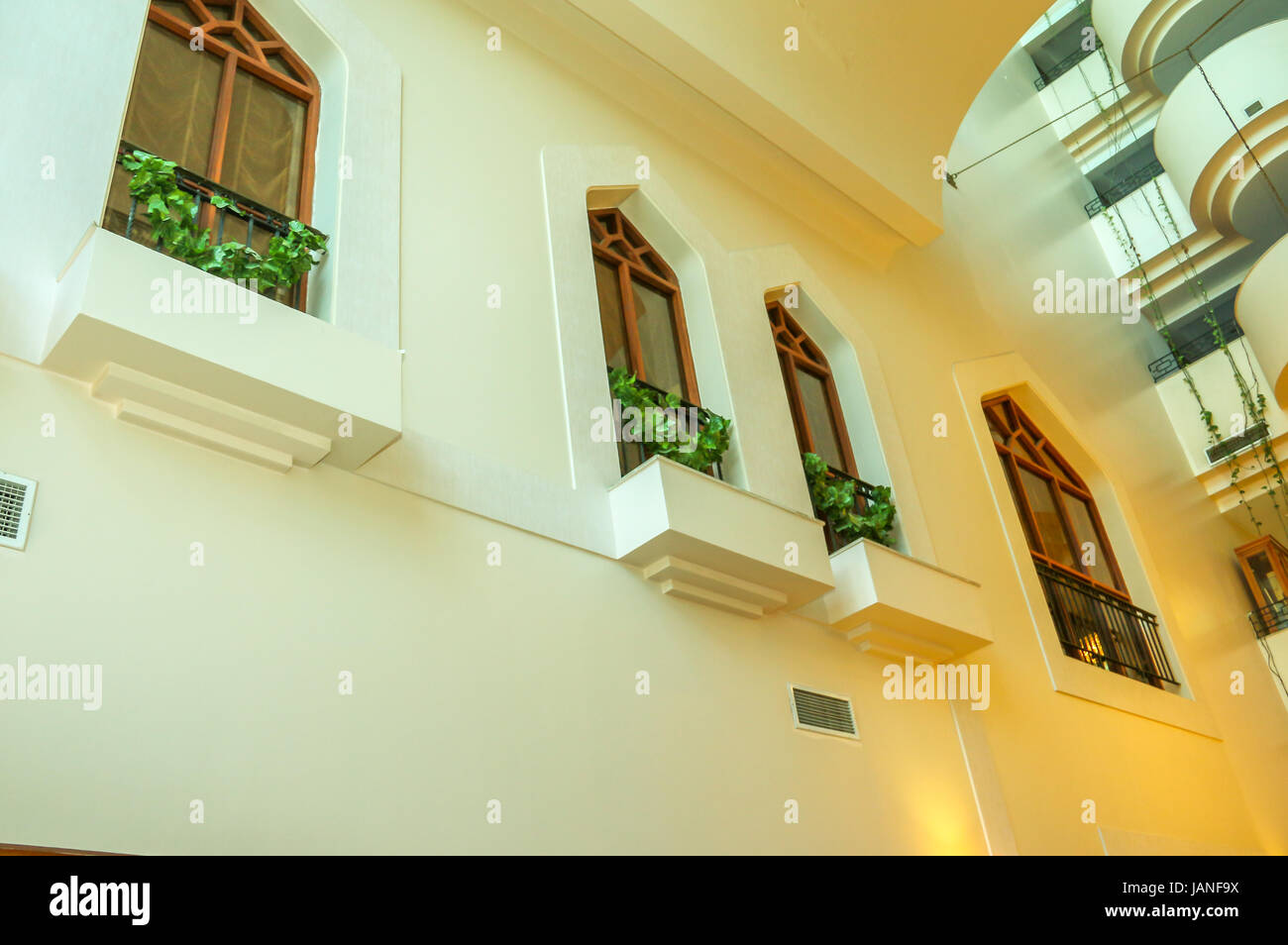 White Exterior of a Vintage Luxury Building Stock Photo - Alamy