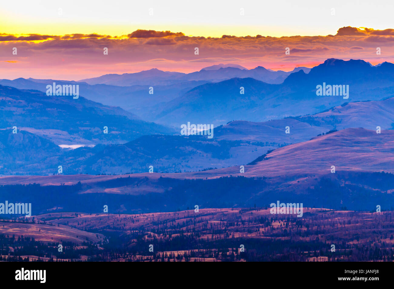 Beautiful View from the Mount Washburn early morning at sunrise ...