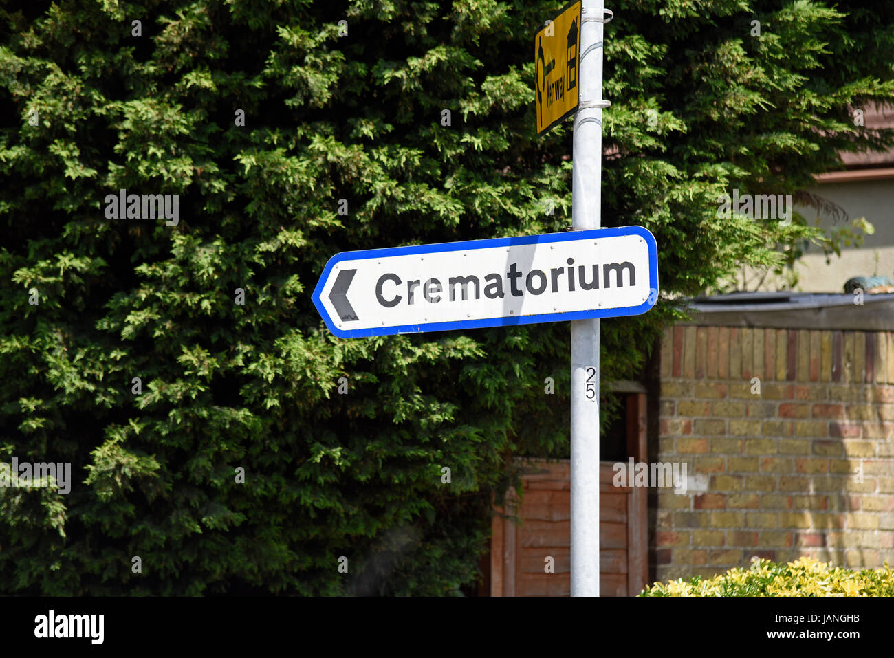 Southend crematorium hi-res stock photography and images - Alamy