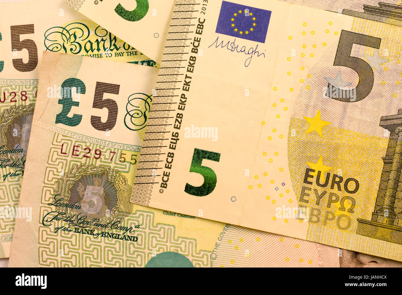 Close up Pounds, USD and EUR, Dollar and Euro currency note Stock Photo ...