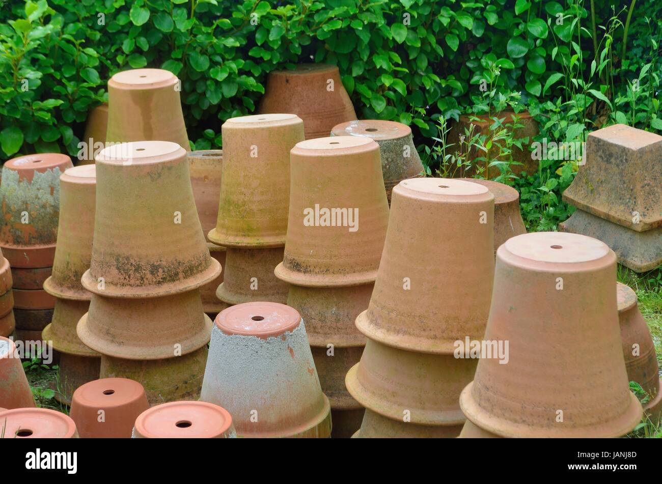 Upside Down Flower Pot High Resolution Stock Photography and Images - Alamy