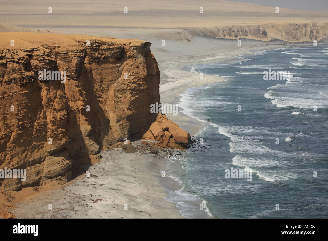 paracas national park in peru Stock Photo - Alamy