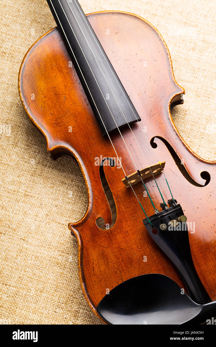 Violin close up Stock Photo - Alamy