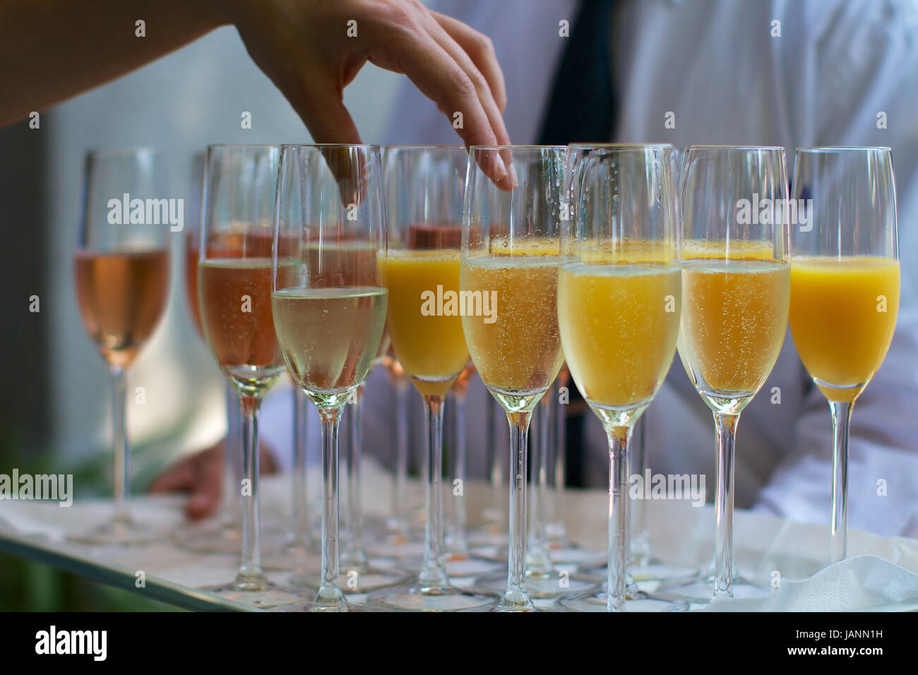 Images Sparkling Wine Glasses at Brenda Edmonds blog