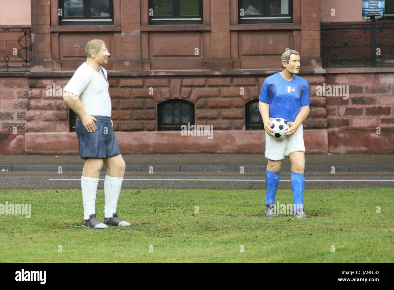 two life sized soccer figures with ball zwei lebensgrosse Fu baller-Figuren, mit Ball Stock ...