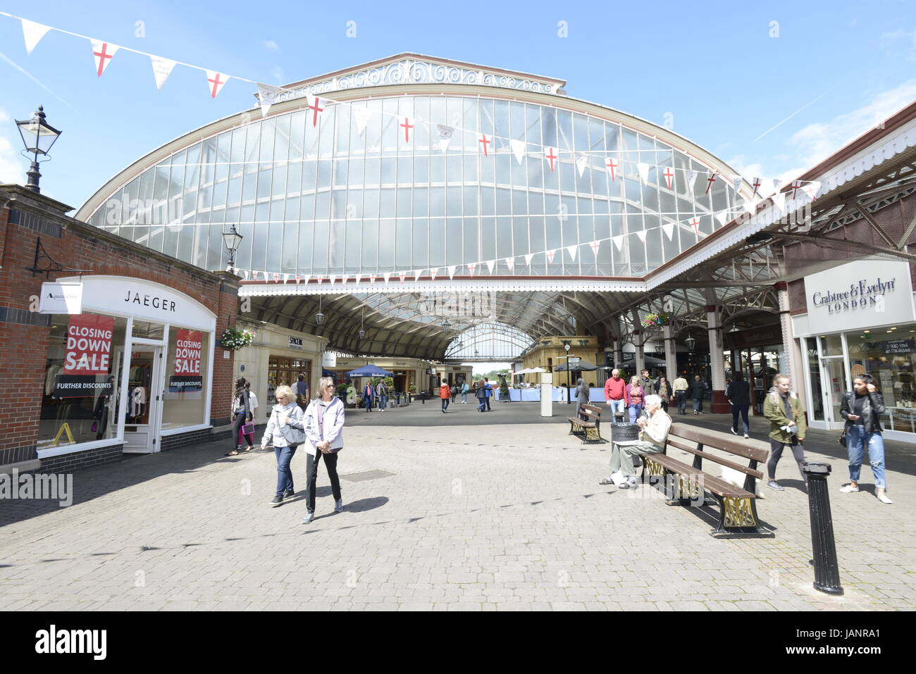 Royal Windsor station Stock Photo - Alamy