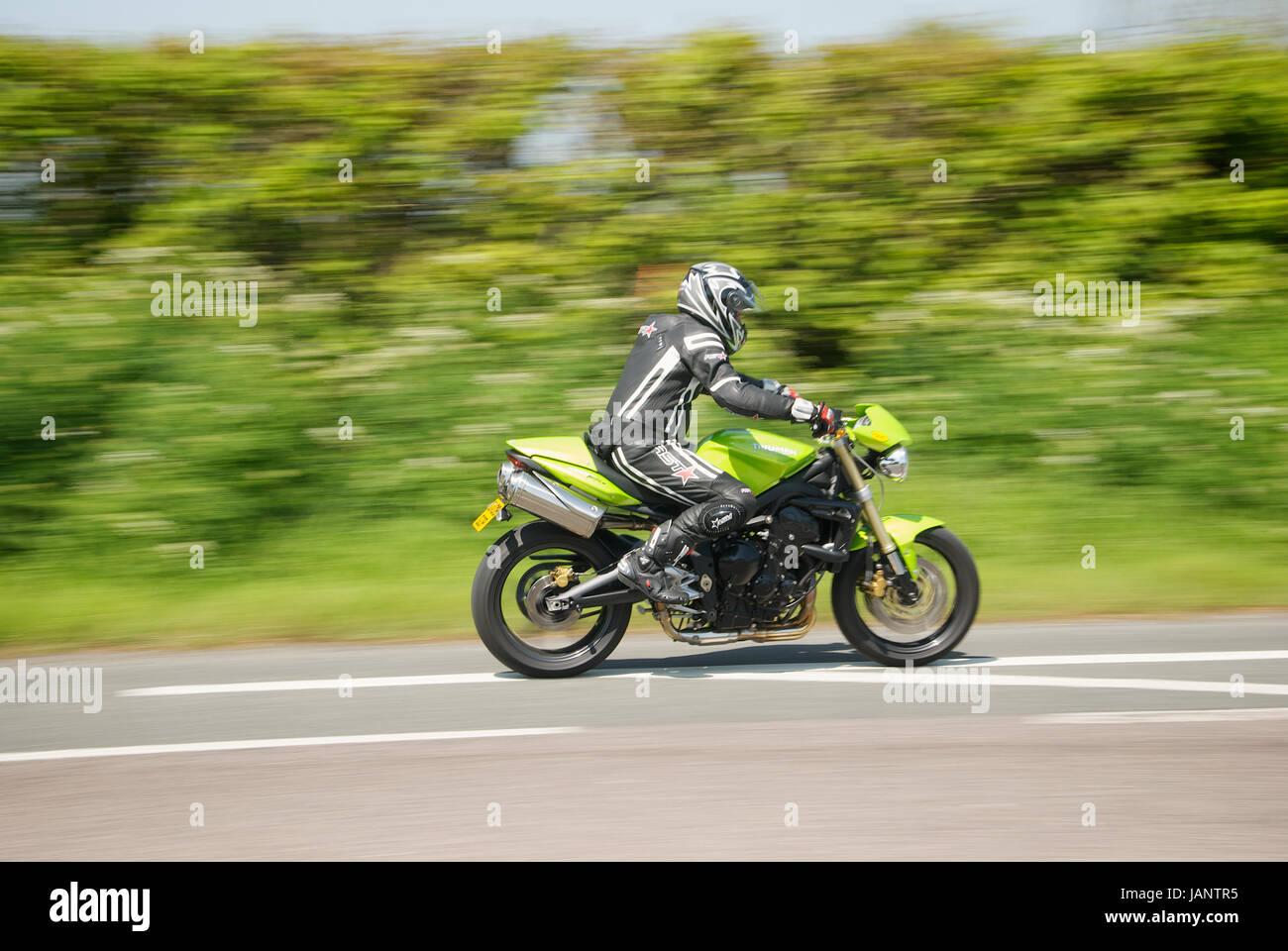 Motorcycle motion blur hi-res stock photography and images - Alamy