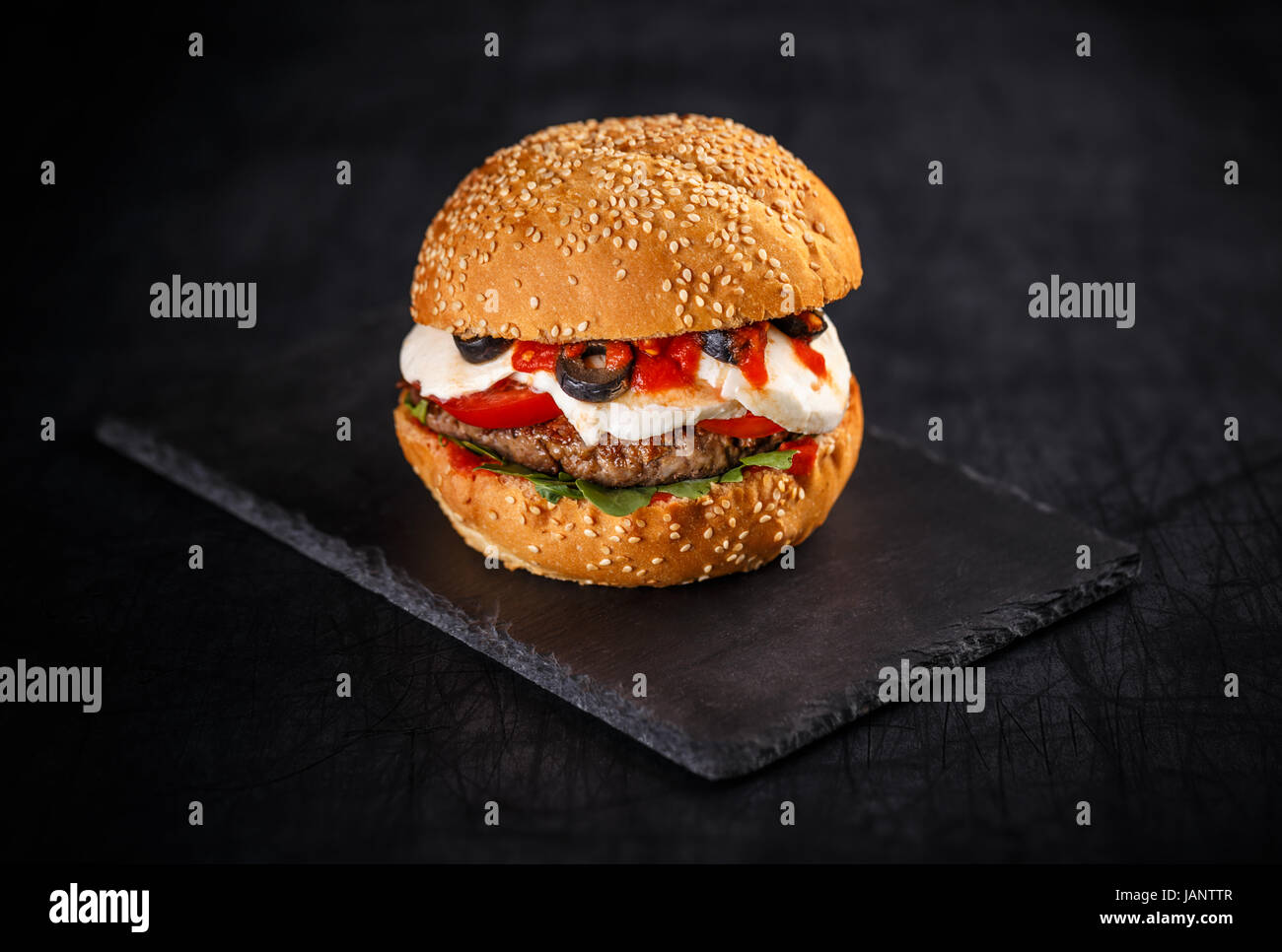 Beef patty hi-res stock photography and images - Alamy
