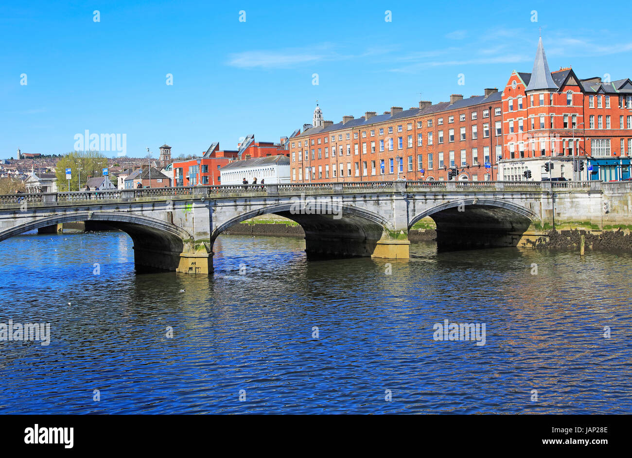 River lee waterfront cork city hi-res stock photography and images - Alamy