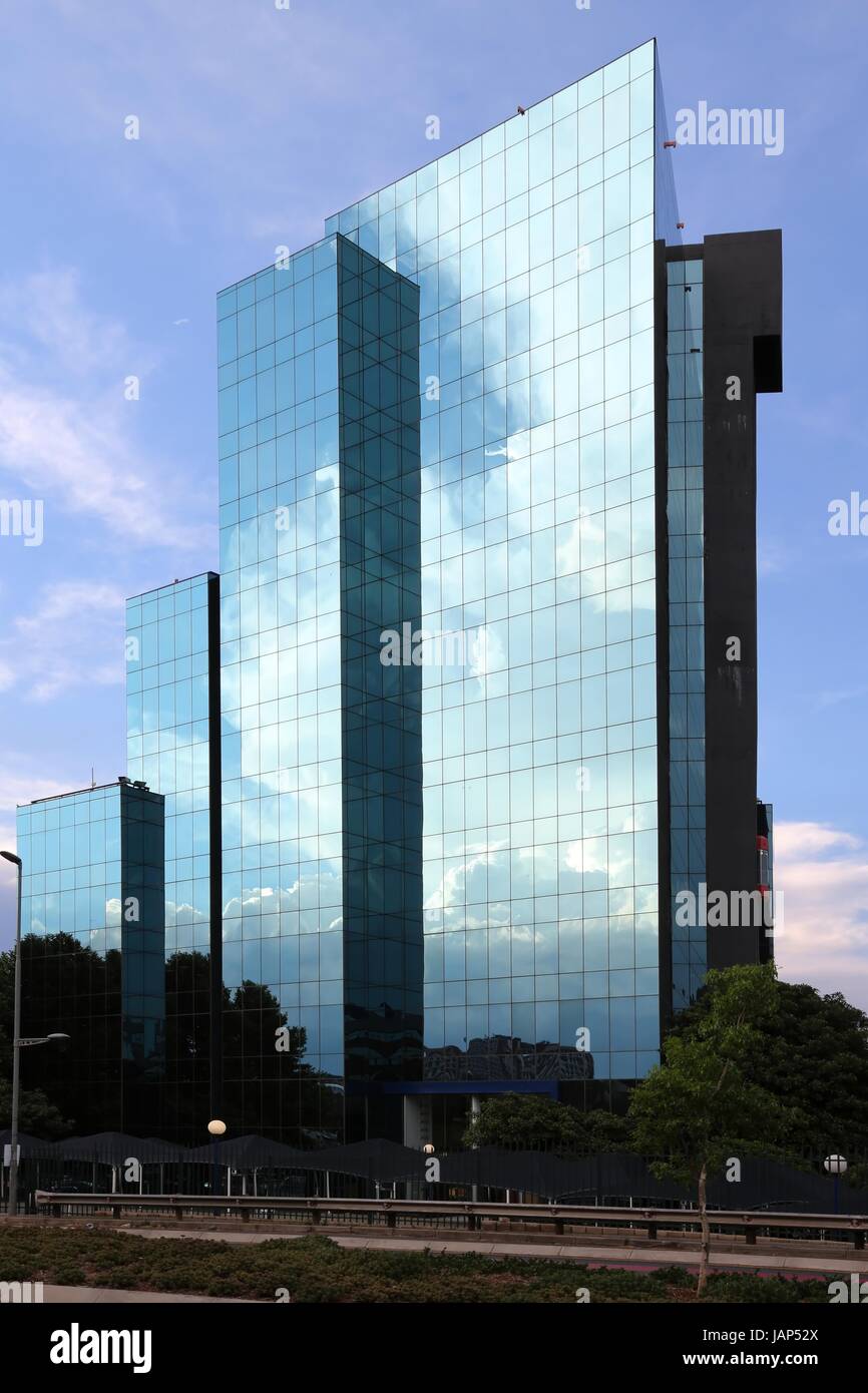 Modern glass building for business and coporate world Stock Photo - Alamy