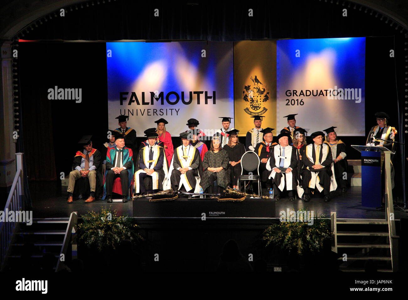 Stage wearing graduation hi-res stock photography and images - Alamy