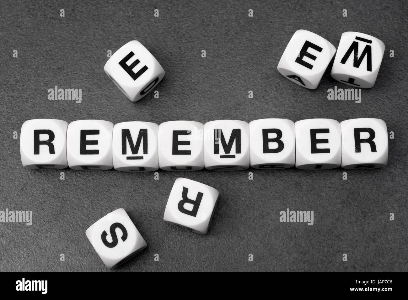word remember on white toy cubes Stock Photo - Alamy