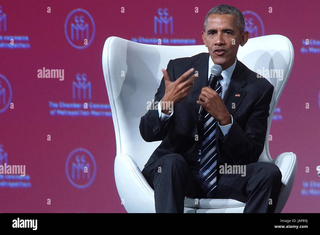 Former US President Barack Obama speaking to members of the Board of ...