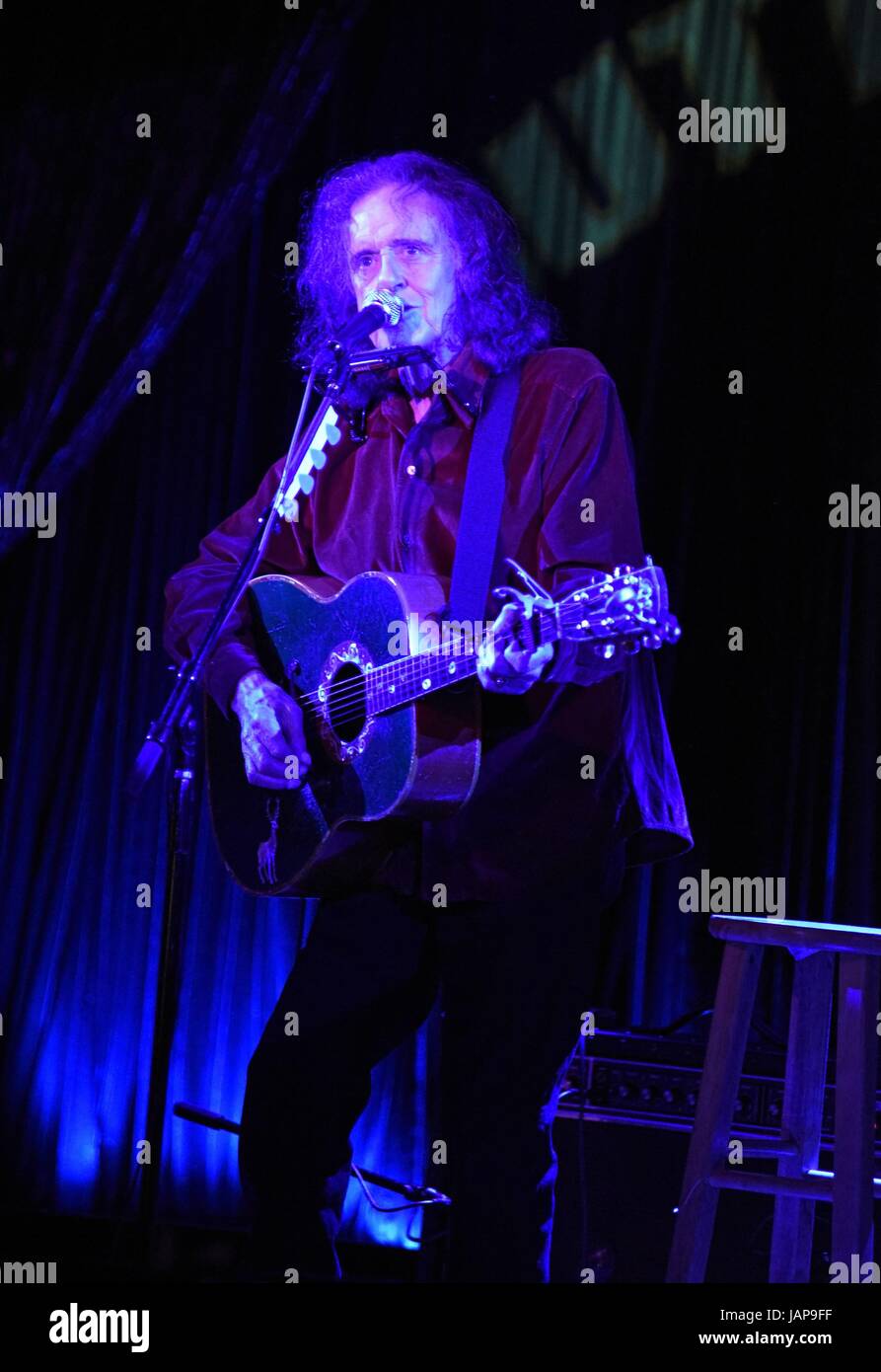 Donovan Leitch on stage for Donovan Leitch in Concert, Cutting Room ...