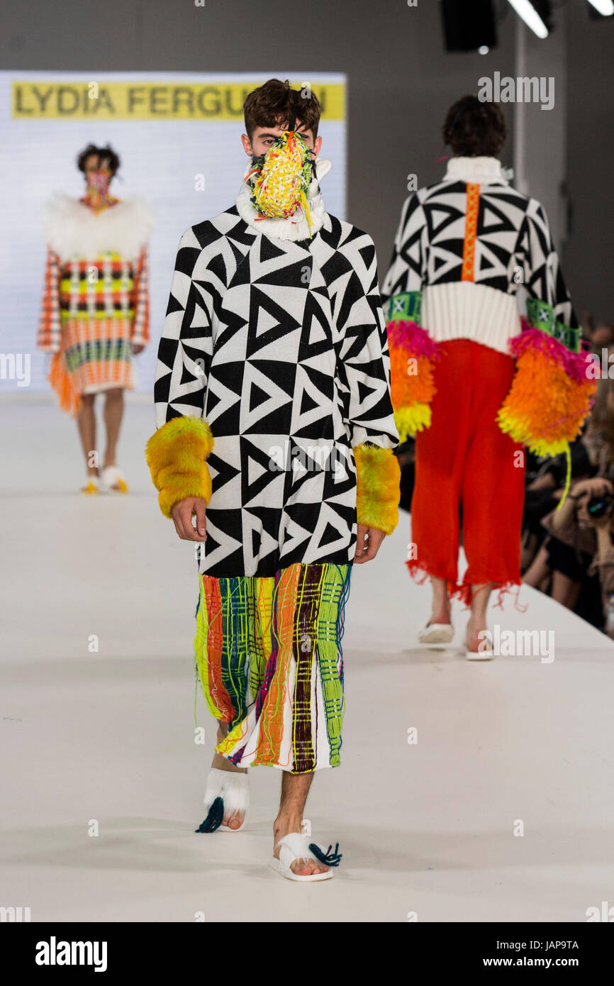 Old runway model hi-res stock photography and images - Alamy