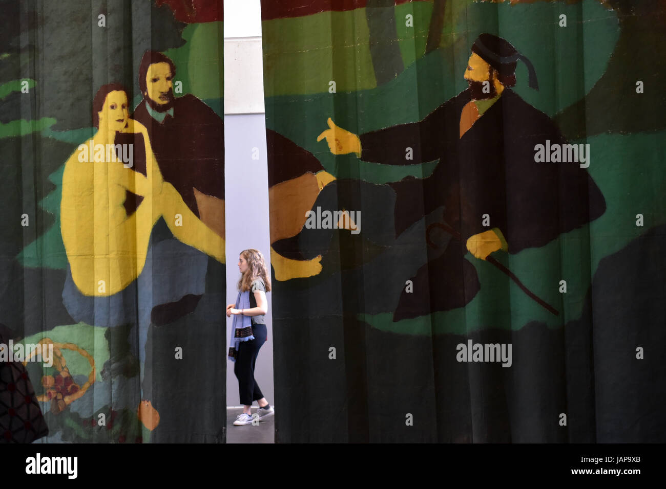 Cambiante hi-res stock photography and images - Alamy